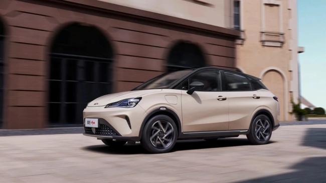 New Car Nezha Aya 2023 401 Streamlined Version Neta Aya Cheap Pure Electric New Energy Car SUV