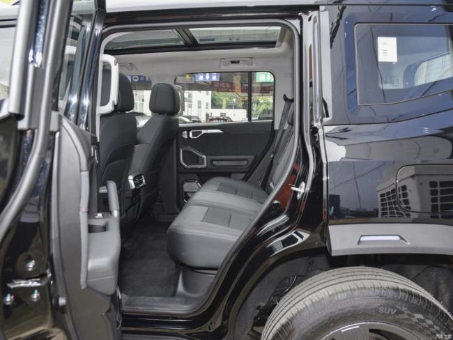 Chery Jietu Traveler 2023 Crossing PRO Awd 2.0t 254PS L4 5doors 5 Seats SUV Rear Diff Lock in Stock