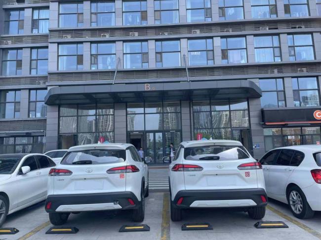 Aito M7 Huawei Harmony Ads Autopilot Medium Large SUV Extended Range EV 6-Seat Max Driving Range 1300km Acceleration 4.8s