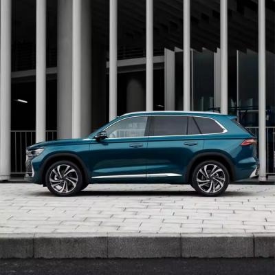 Cina Geely Xingyue L 2.0t 2024 Monjaro SUV ibrido/benzina auto a benzina con alta durata in vendita