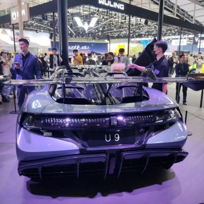 中国 ビッド・ヤング・ワン U9 EV 電動スーパーカー愛好家の究極の運転体験 販売のため