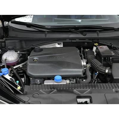 Cina 2022 Chang prima un Uni-T Compact SUV 1.5t 2.0t 7 velocità doppia frizione tetto a benzina Auto in vendita