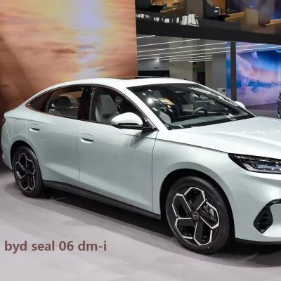 Cina Velocità massima 180 km/h 2024 Byd Seal 06 Dm-I Hybrid Phev Technology lanciata in Byd Electric Car in vendita