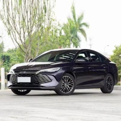 中国 2024 Dm-I 80km ベーシック 4ドア 5座セダン 大人用車 Phev 車ハイブリッド 車 Byd Qin L 販売のため