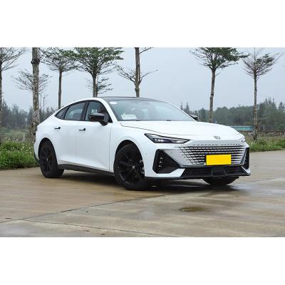 Cina Changan Uni-V 2022 2023 Phev Veicolo commerciale 1.5t 2.0t Coupé Idd Plug-in Energy Car in vendita