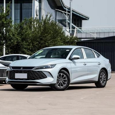 Cina 2024 BYD Qin L DM-I Long Range Electric Car con 2100 km e una capacità del serbatoio di carburante di 50-80L in vendita