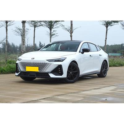 Cina Chang prime Uni-V 2.0t Awd Full Complete Fuel Version Usato Changan Univ 5 posti 2WD 4WD Auto a benzina in vendita