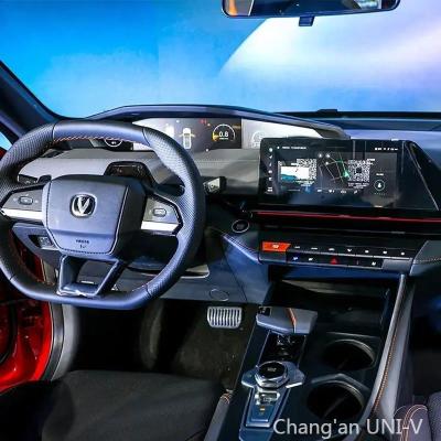 Cina Chang'an Uni-V Automobile 2.0-2.6L cilindrata Volante sinistro Changan Auto Benzina in vendita