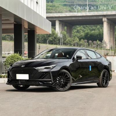 China 2023 Changan Uni-V Intelligent Electric Idd Plug-in Hybrid 1.5t 113km Compacte auto Te koop