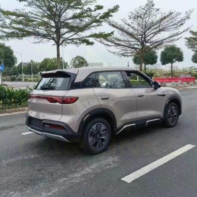 Cina Bid Yuan Up 2024 EV Electric Car 401 Km Range e FWD Drive per le esigenze dei clienti in vendita