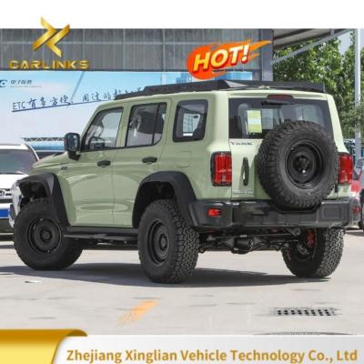 China Tank 300 4WD Benzine off-road Gebruikte auto 2.0T Challenger Verplaatsing Ml 1967 in zwart Te koop