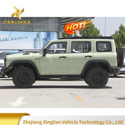 China Tank 300 4WD Benzine off-road Gebruikte auto 2.0T Challenger Verplaatsing Ml 1967 in zwart Te koop