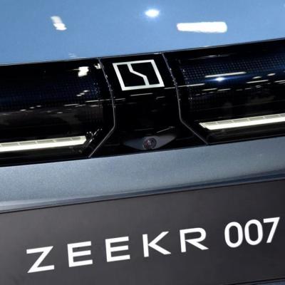 China Electric Energy Type 2024 Geely Zeekr 007 Luxe Sedan Rwd Awd Auto met 210km/h snelheid Te koop