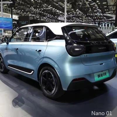China Nano 01 Carro com caixa de engrenagens automática 2024 Dongfeng Chinese Mini Electric Vehicle Mini Carro à venda