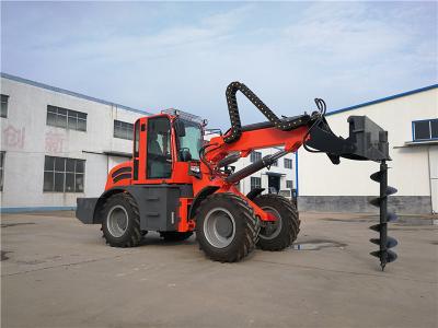 中国 4WDアース・オーガー延長ブームのフォークリフトが付いている望遠鏡の車輪の積込み機 販売のため