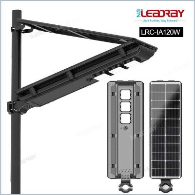 China 120W Solar Integrated Outdoor Charging Large Capacity Battery Super Bright Solar LED Light for sale