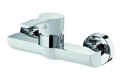 Chine Robinet mitigeur de douche mural salle de bain en laiton ， poignée unique chrome et blanc à vendre