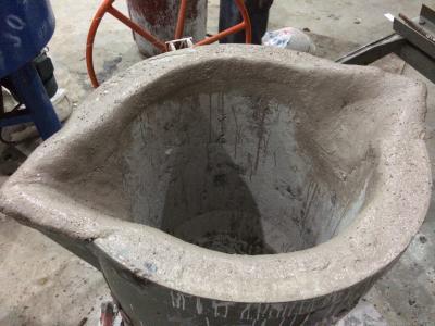 中国 取鍋用コランダム耐火物 HG-A 低セメント Al2O3 販売のため