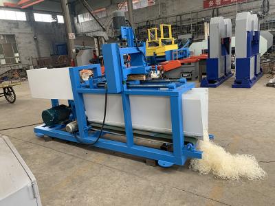China Wood wool excelsior machine for chicken nesting pad for sale