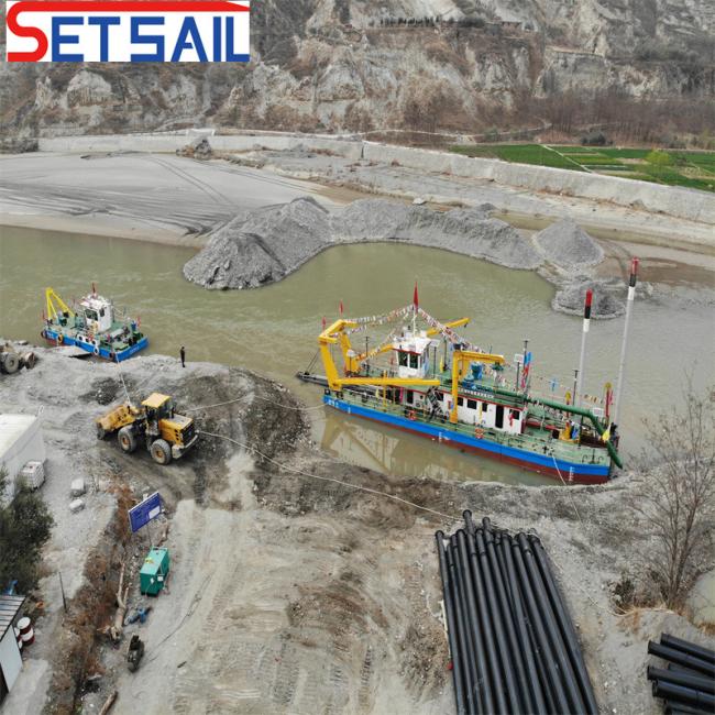 Water Flow 800m3 Cutter Snad Pump Dredger with Diesel Engine