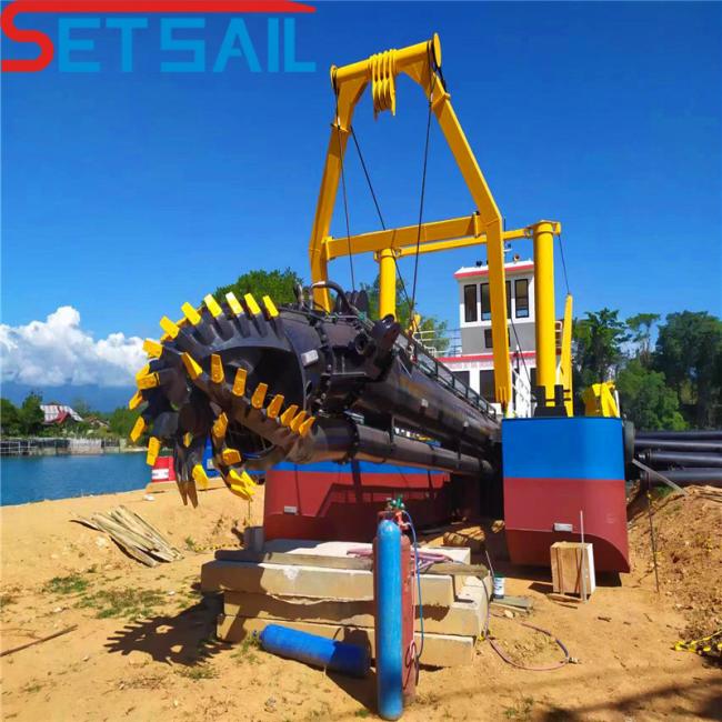 Full Automatic Hydraulic Cutter Suction Dredger Used in River Lake