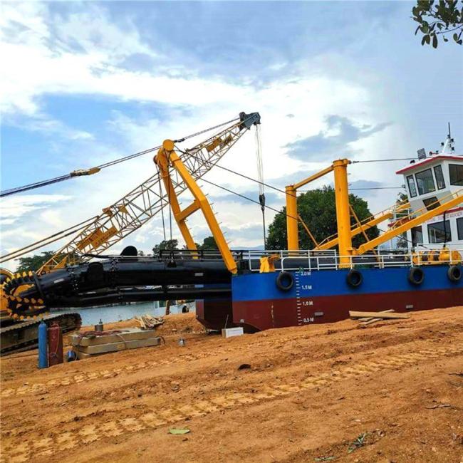 New Hydraulic Cutter Suction Digging Dredger Used in River