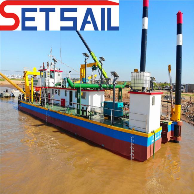 High Capacity 26inch Cutter Suction Dredger Used in River