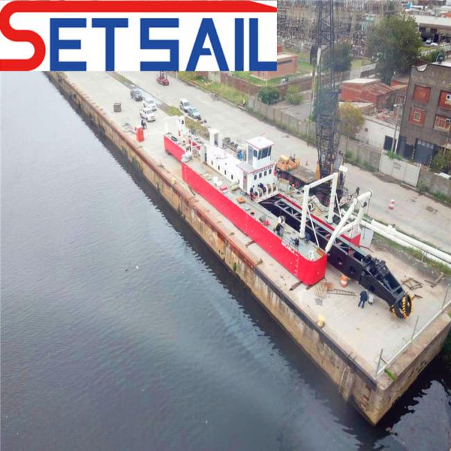 Low Failure Cutter Suction Dredging Sand Boat with Water Flow Meter