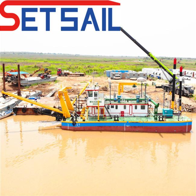 Shijiazhuang Sand Pump Diesel Engine 26 Inch Cutter Suction Dredger