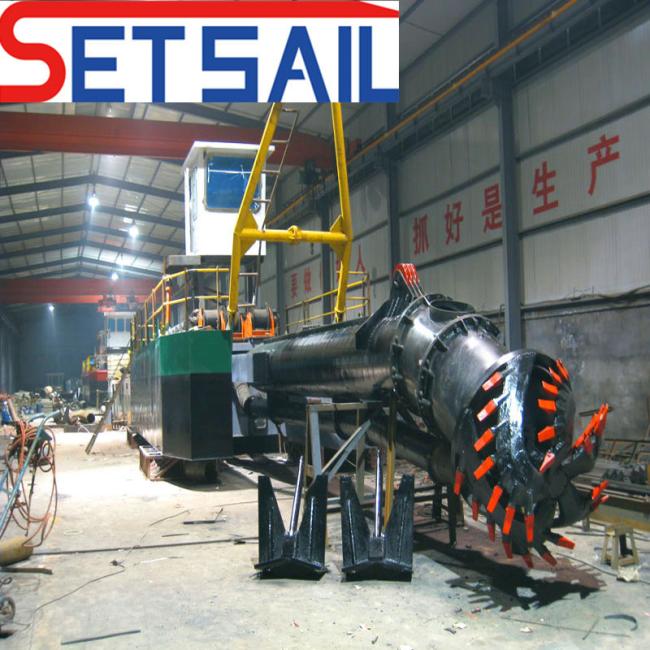 Water Flow 4000m3 Cutter Suction Dredger with Sounder Depth Meter