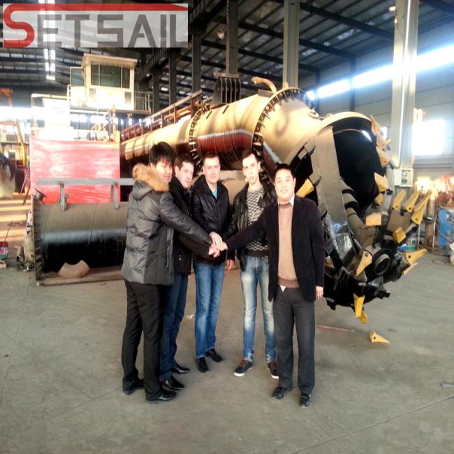 Double Diesel Engine River Sand Dredger with ISO Certification