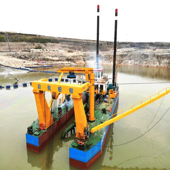 18/20 /26 Inch Dredging River Sand Pump /Reservoir Mud Dredge /Cutter Suction Dredger with Hydraulic Mining Machine and Diesel Engine