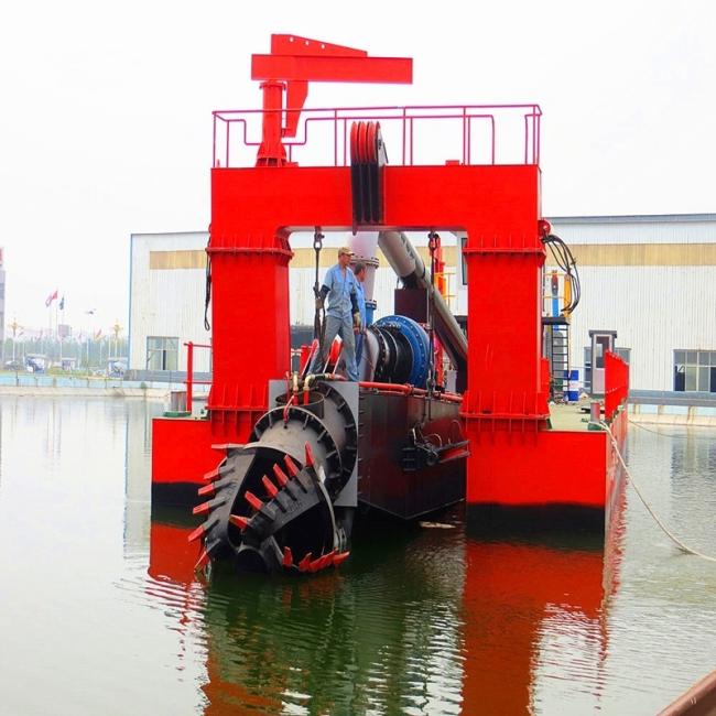 18/20 /26 Inch Dredging River Sand Pump /Reservoir Mud Dredge /Cutter Suction Dredger with Hydraulic Mining Machine and Diesel Engine