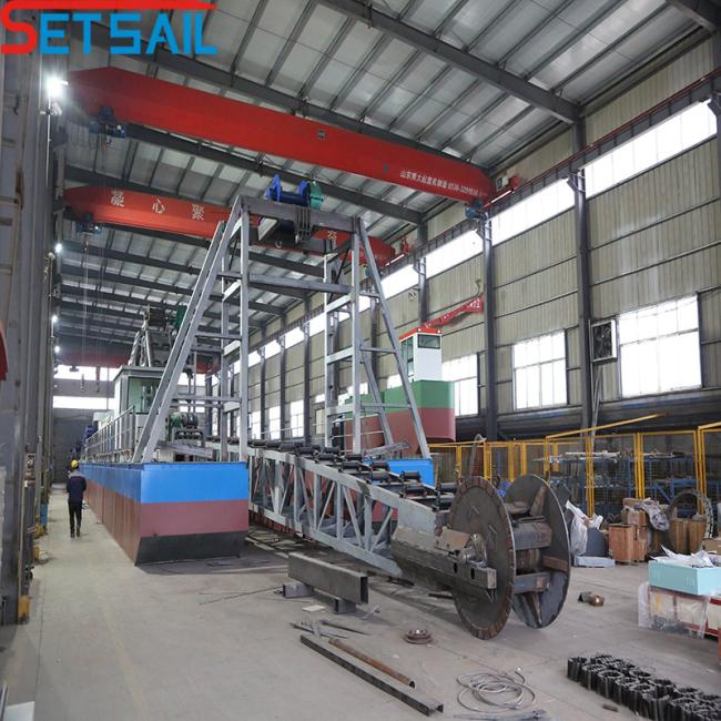 China Low Price Bucket Chain Gold Mining Dredger for Sale