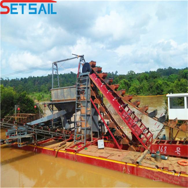High Quality Bucket Chain Gold Dredger with Agitation Chute