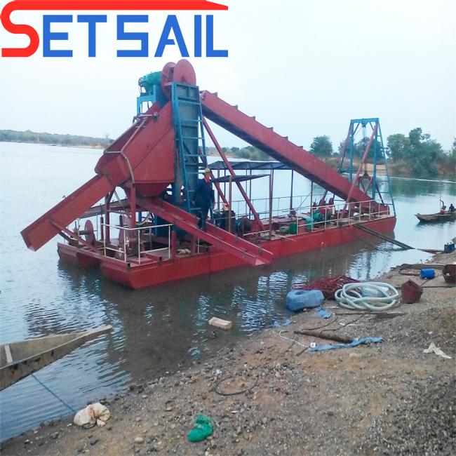 Diesel Engine Power Chain Bucket River Gold Diamond Dredger