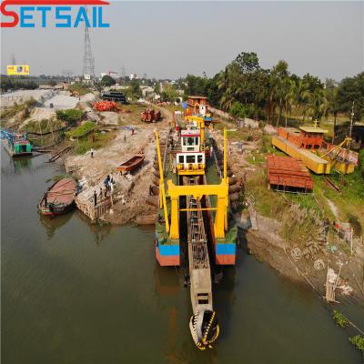 Cina 145kw Motore ausiliare Potenza motore diesel Cutter Suction Dredger con sistema idraulico in vendita
