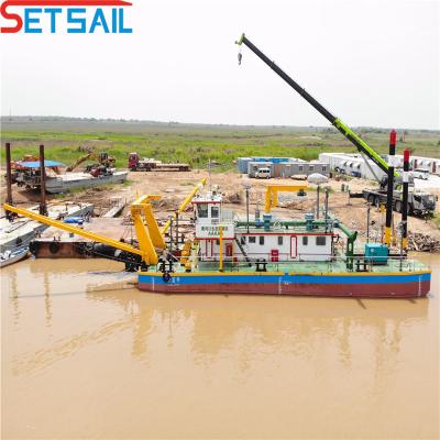 Cina 145kw Motore ausiliare Potenza motore diesel Cutter Suction Dredger con sistema idraulico in vendita
