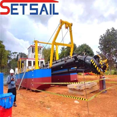 China Motor hidráulico diésel de 27m cortador de succión excavadora La solución perfecta para el dragado en venta