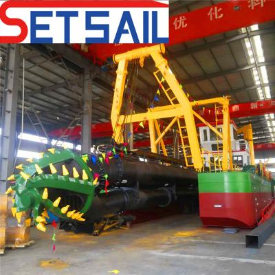 China Hydraulic Winch Cutter Suction Dredging Equipment and Bottom Plate Thickness 6-20mm for sale