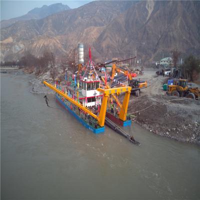 China 28 pulgadas cortador de succión draga para 2200m distancia de descarga y Cummins 1000kw motor en venta