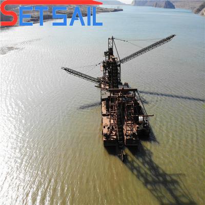 Cina Dredger a catena con secchio d'oro Larghezza da 4,5 m a 10 m per apparecchi elettrici nell'estrazione di oro e diamanti in vendita