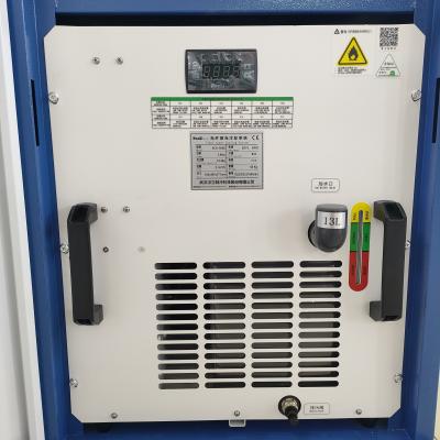 Cina Swing Gun 3000W Handheld Fiber Laser Welding Machine per l'alluminio in acciaio inossidabile in vendita