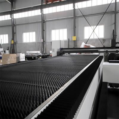 Cina Una macchina di taglio laser di serie 6000w 12000w 20000w per il taglio di metallo di acciaio di piastra spessa in vendita