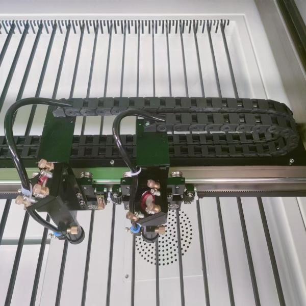 Quality High Precision 2 Heads CO2 CNC Acrylic PVC Laser Cutting Engraving Engraver for sale