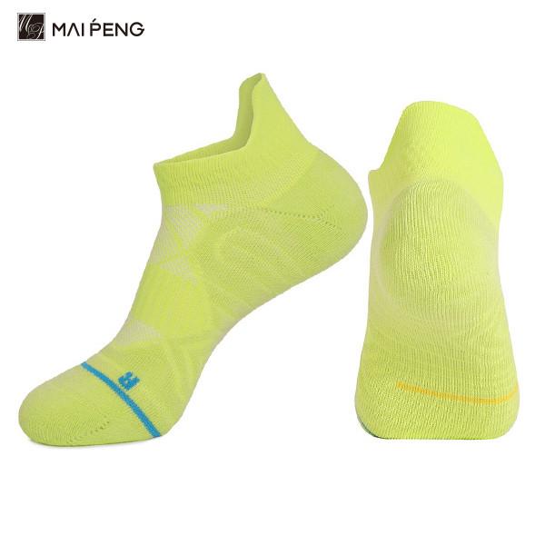 Quality Low Cut Sporty Running Socks Knitted Athletic Ankle Socks Custom Logo for sale