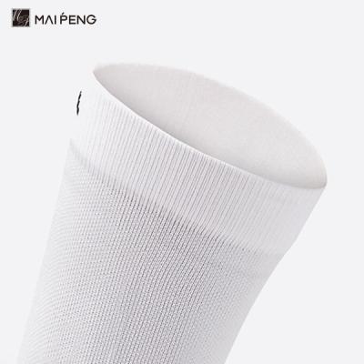 China Mensen Athletic Football sokken Niet-slip Crew Outdoor Sports sokken Custom Logo Te koop