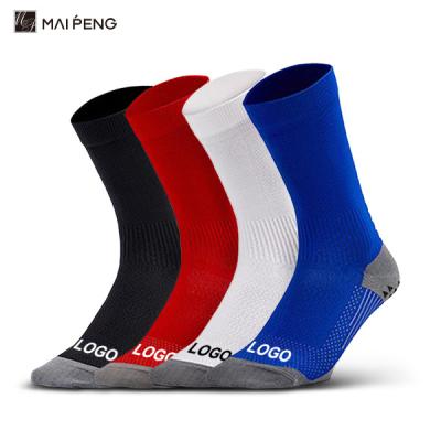 China Men Athletic Football Socks Non Slip Crew Outdoor Sports Socks Custom Logo for sale