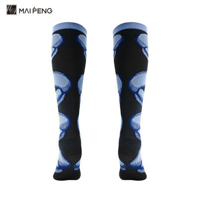 Cina Calze a compressione traspiranti 20-30 mmhg Calze a compressione lunghe per correre in vendita