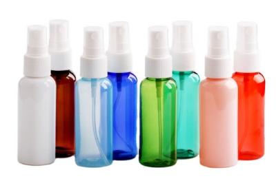 Cina Lo spruzzo della foschia della sanzione doganale imbottiglia lo spruzzatore di plastica dell'ANIMALE DOMESTICO di 50ml 60ml per i cosmetici in vendita